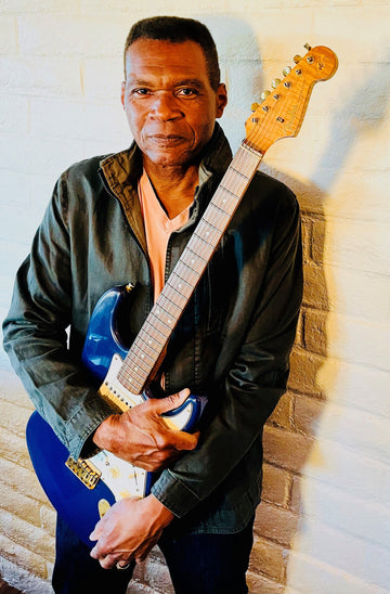 Bio – Robert Cray